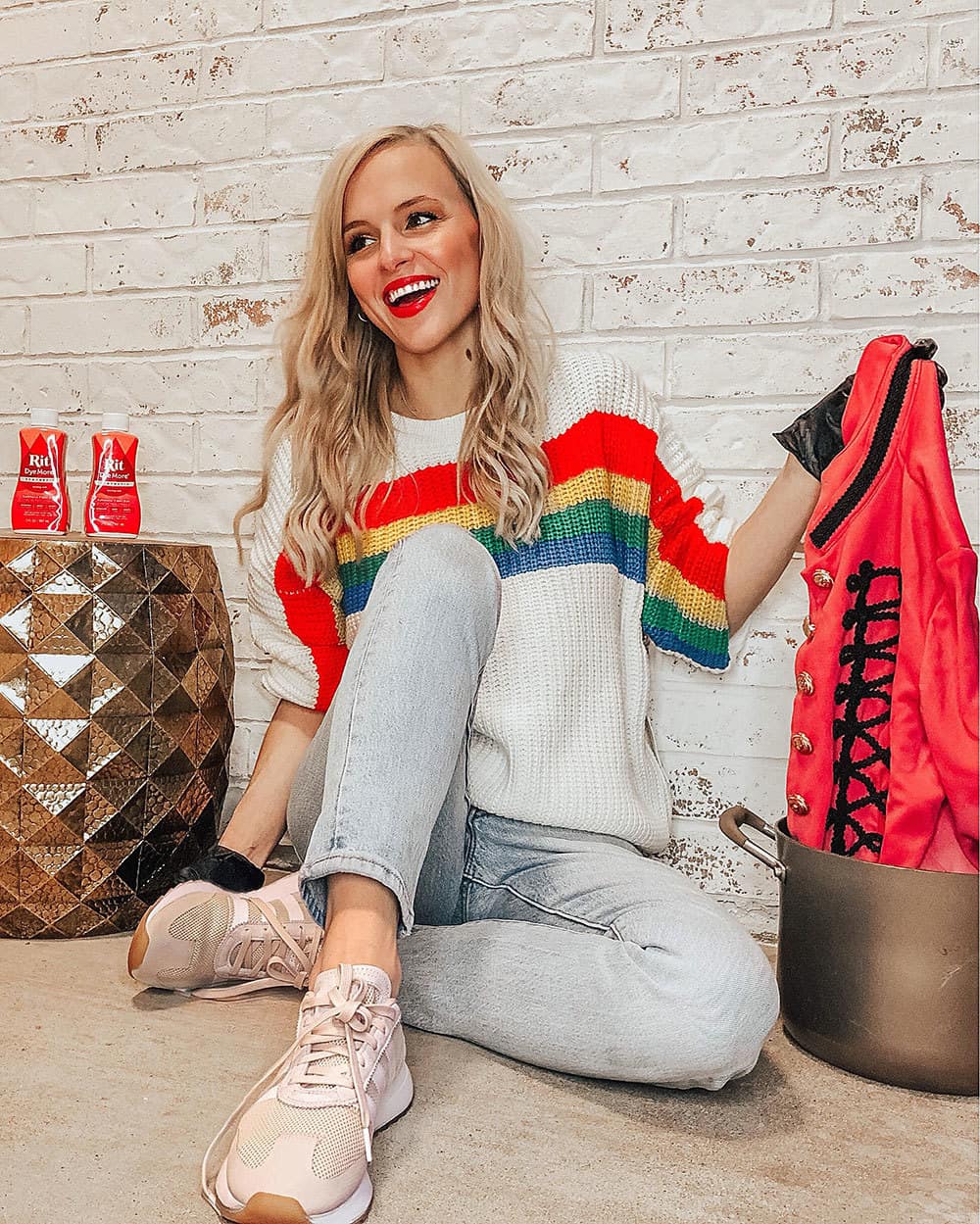 Racing Red DyeMore for Synthetics – Rit Dye