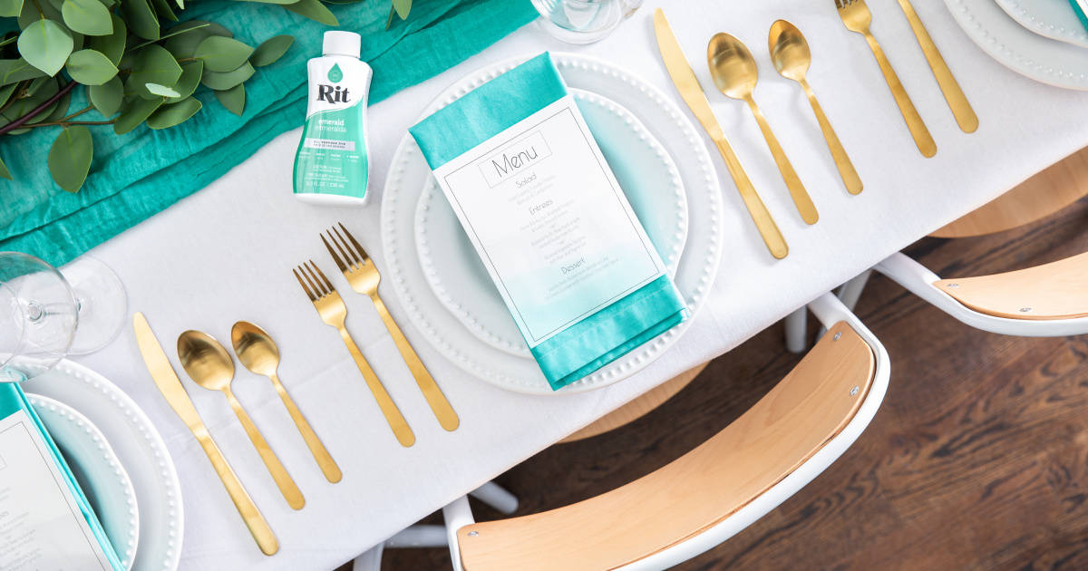 Dyed Table Runner, Napkins and Menu Cards – Rit Dye